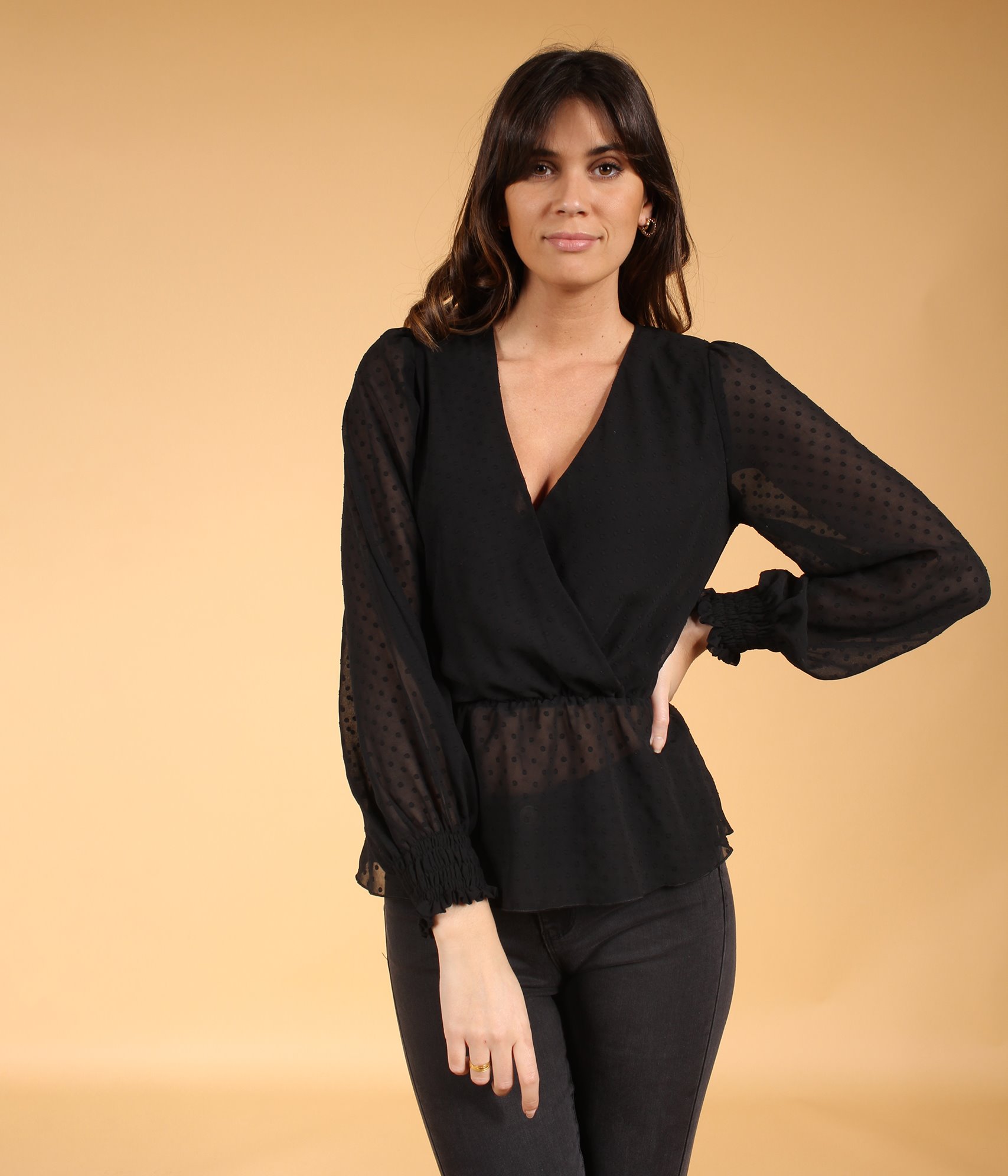 Top cache-cœur en voile plumetis - 19,00€ - NOIR - EDJI